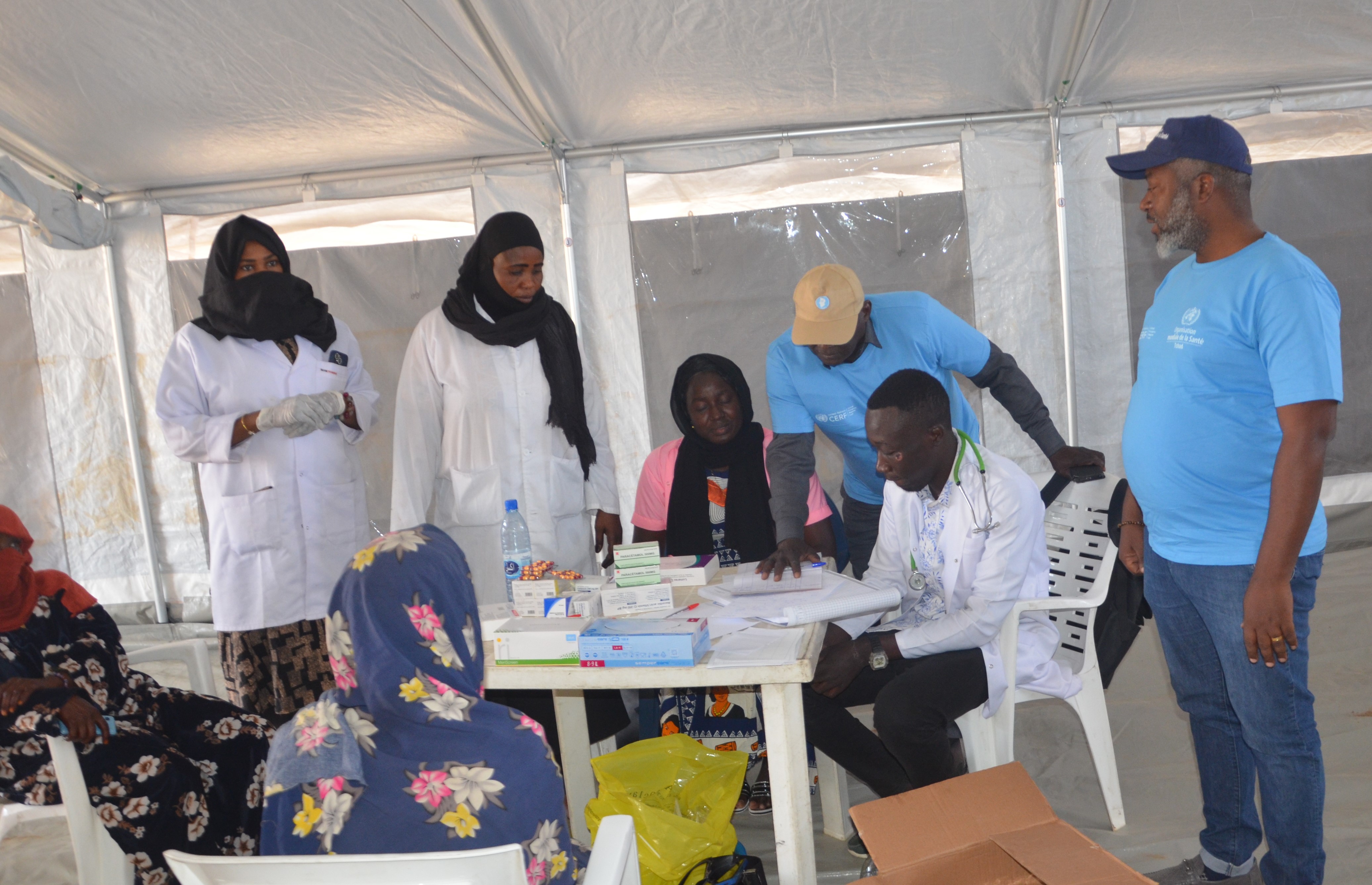 Tchad : des soins gratuits pour des victimes d’inondations | OMS | Bureau régional pour l'Afrique